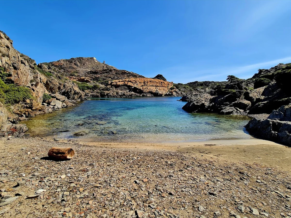 Cala Jugadora in Cadaques, Catalonia - Ask AI | mindtrip