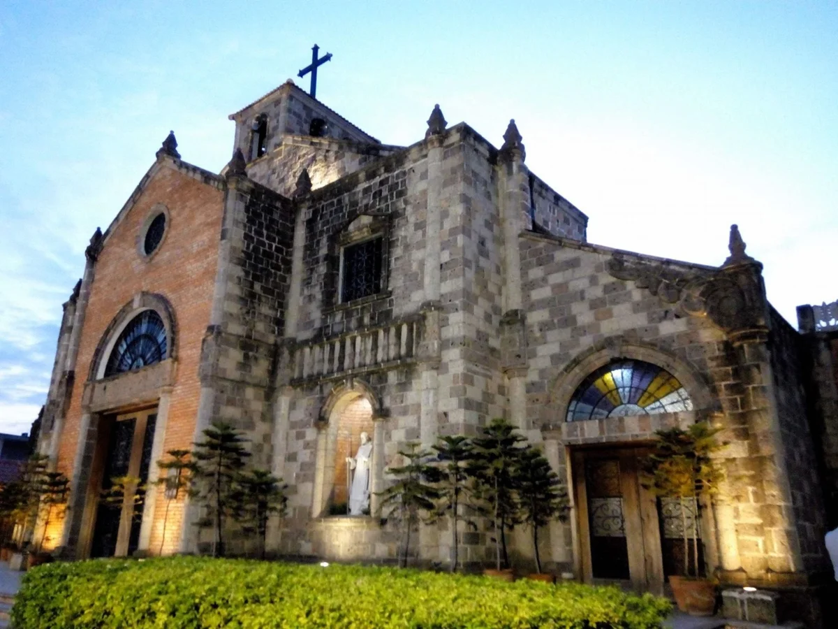 Apung Mamacalulu Shrine in Angeles City | Ask Anything