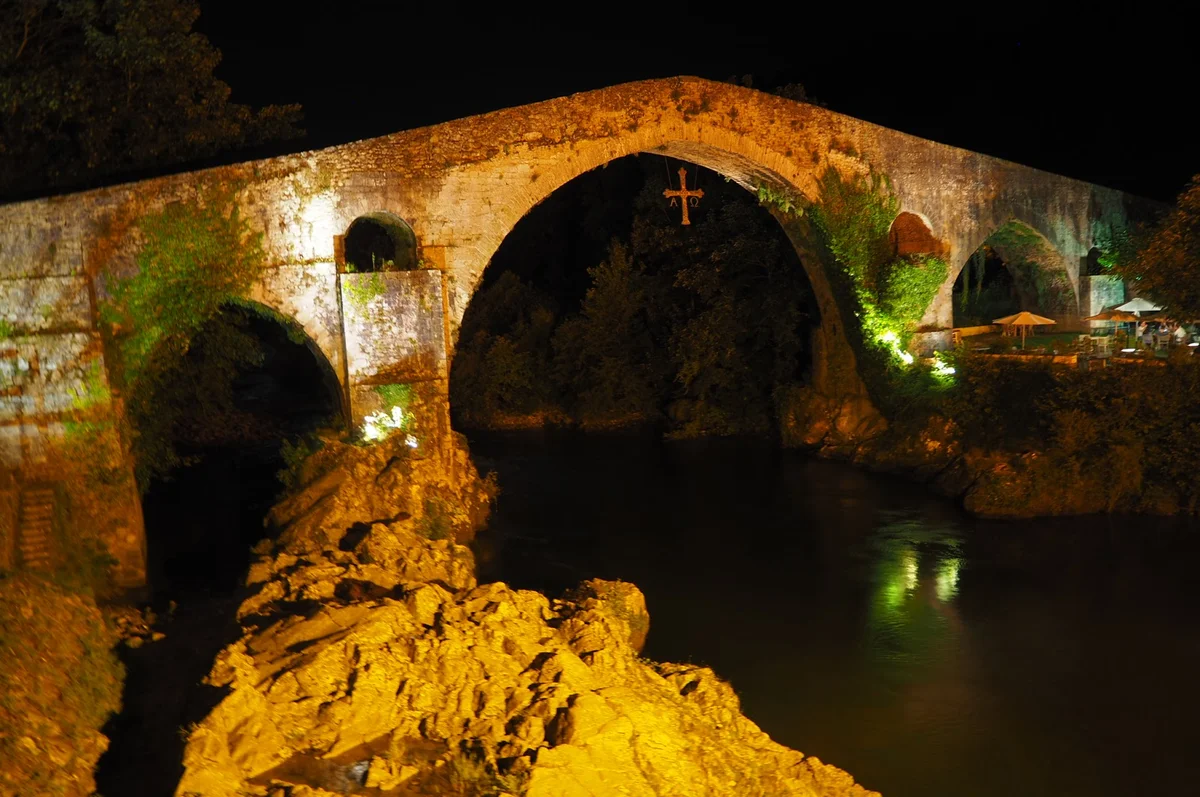 Puente Romano in Cangas de Onis | What to Know Before You Go