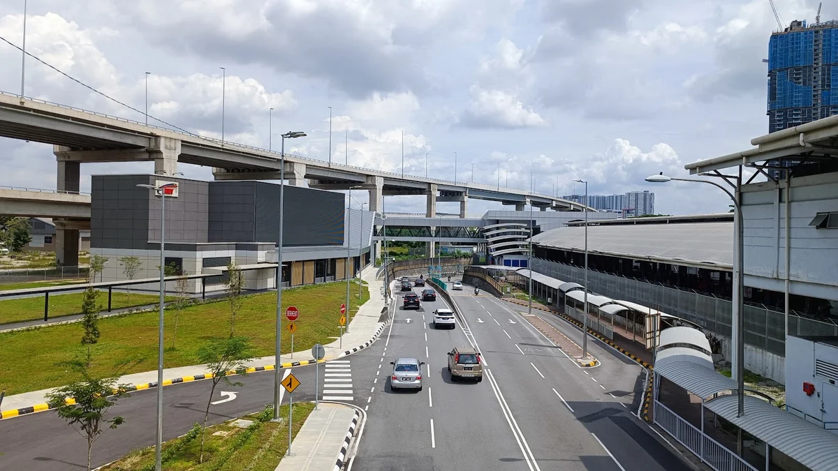 Chan Sow Lin LRT Station in Kuala Lumpur - Ask AI | mindtrip