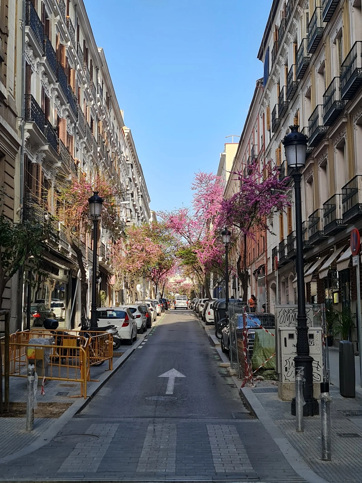 Calle del Barquillo in Madrid - Ask AI | mindtrip