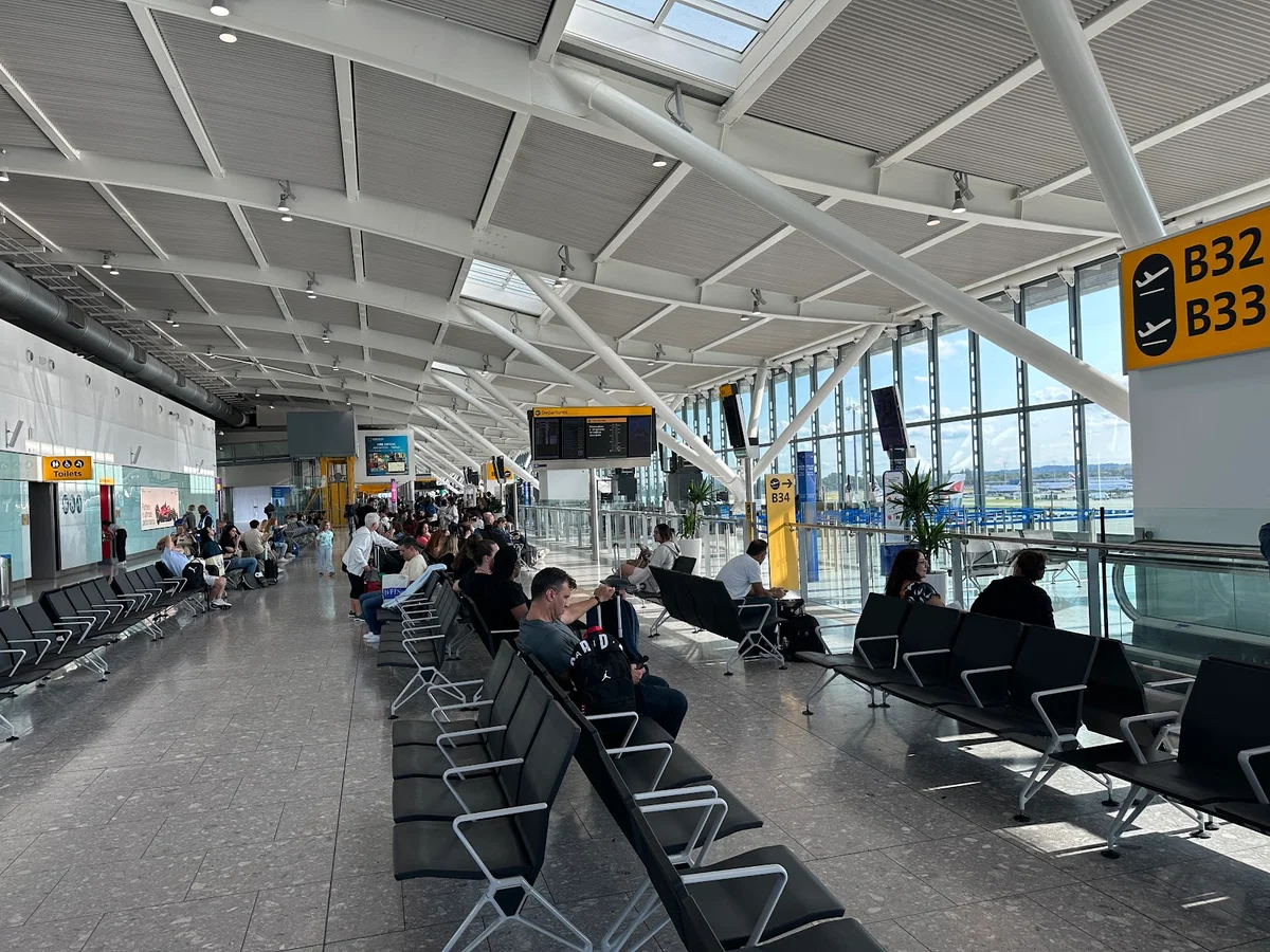 London Airport Transfer in London - Ask AI | mindtrip