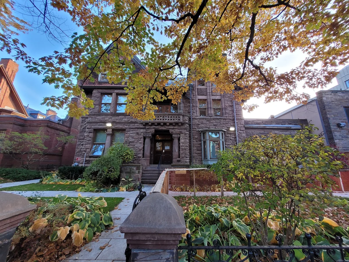 Woodsworth College in Toronto, Ontario - Ask AI | mindtrip