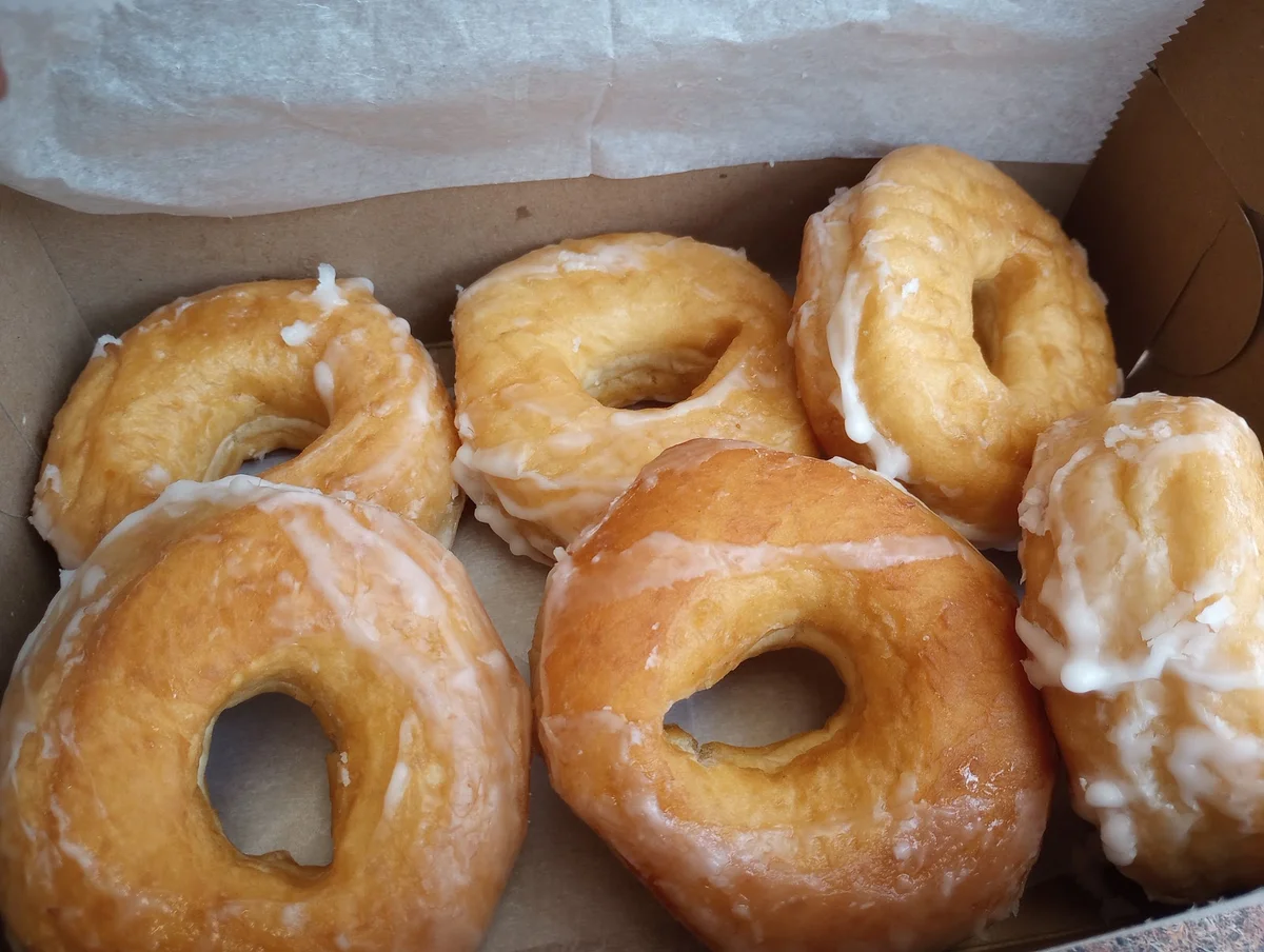 Mike's Donuts in Boston | What to Know Before You Go