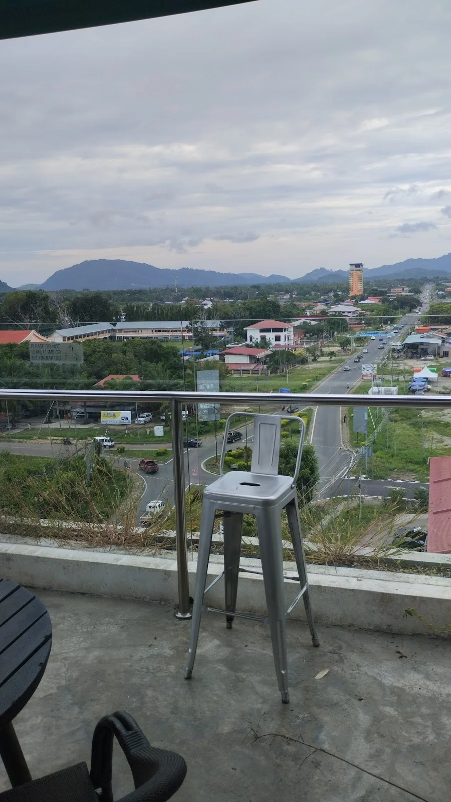 tampi-tampi laut in Semporna, Sabah | Ask Anything