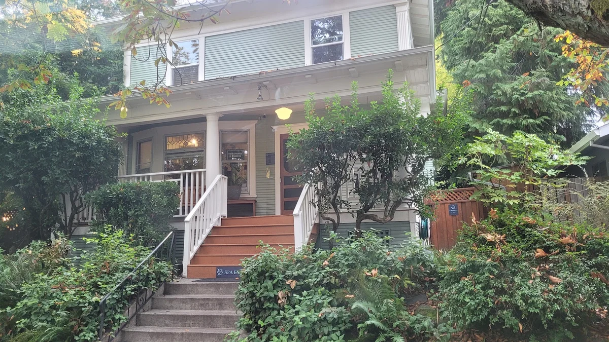 Everett House Healing Arts | What to Know Before You Go