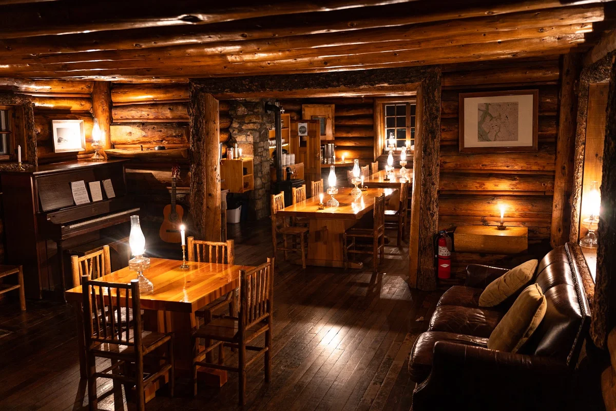 Skoki Lodge in Lake Louise, Alberta - Ask AI | mindtrip