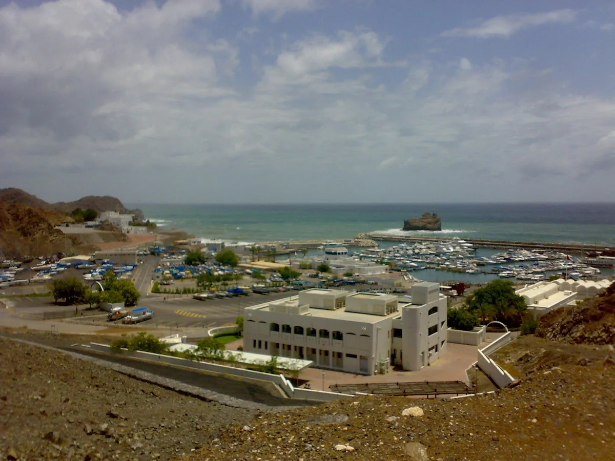Marina Bandar Al Rowdha Viewpoint - Ask AI | mindtrip