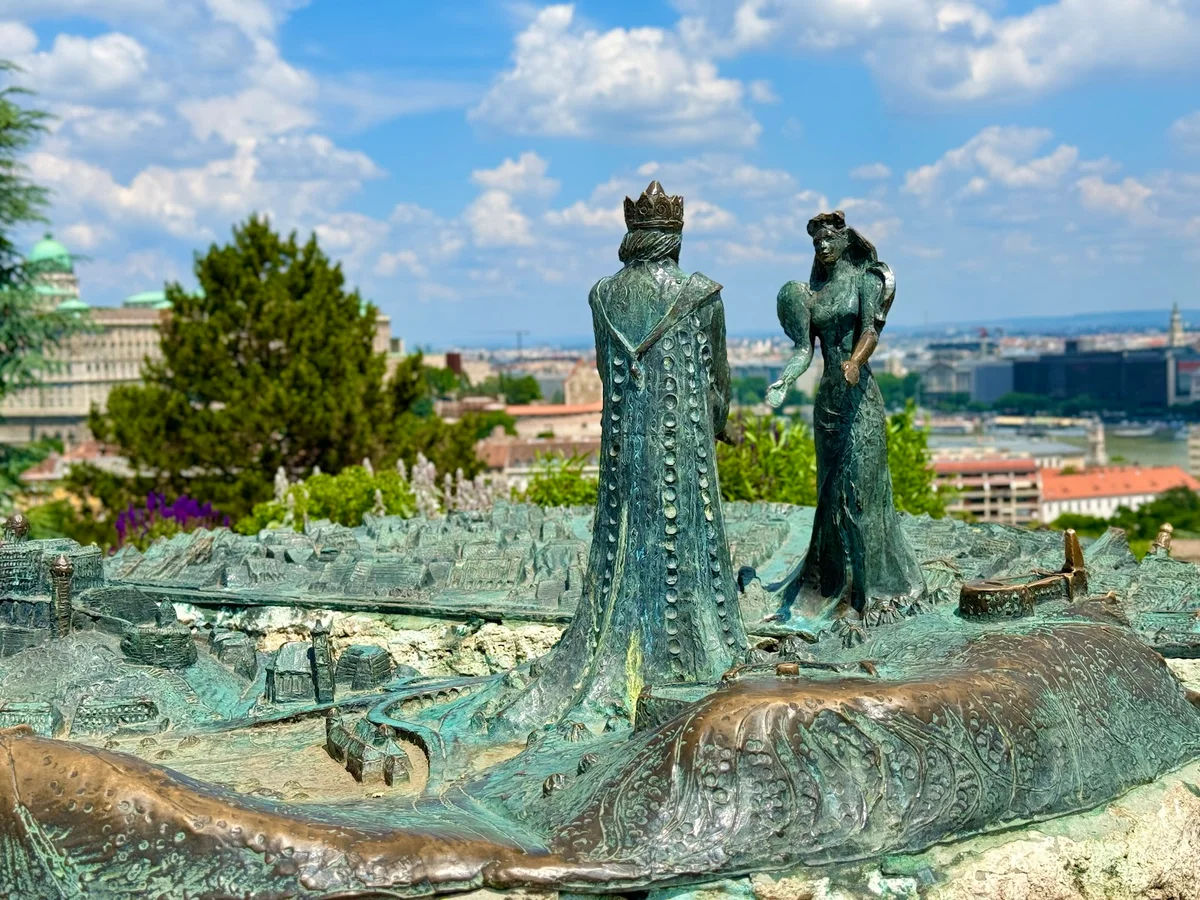 Prince Of Buda & The Princess Of Pest Monument