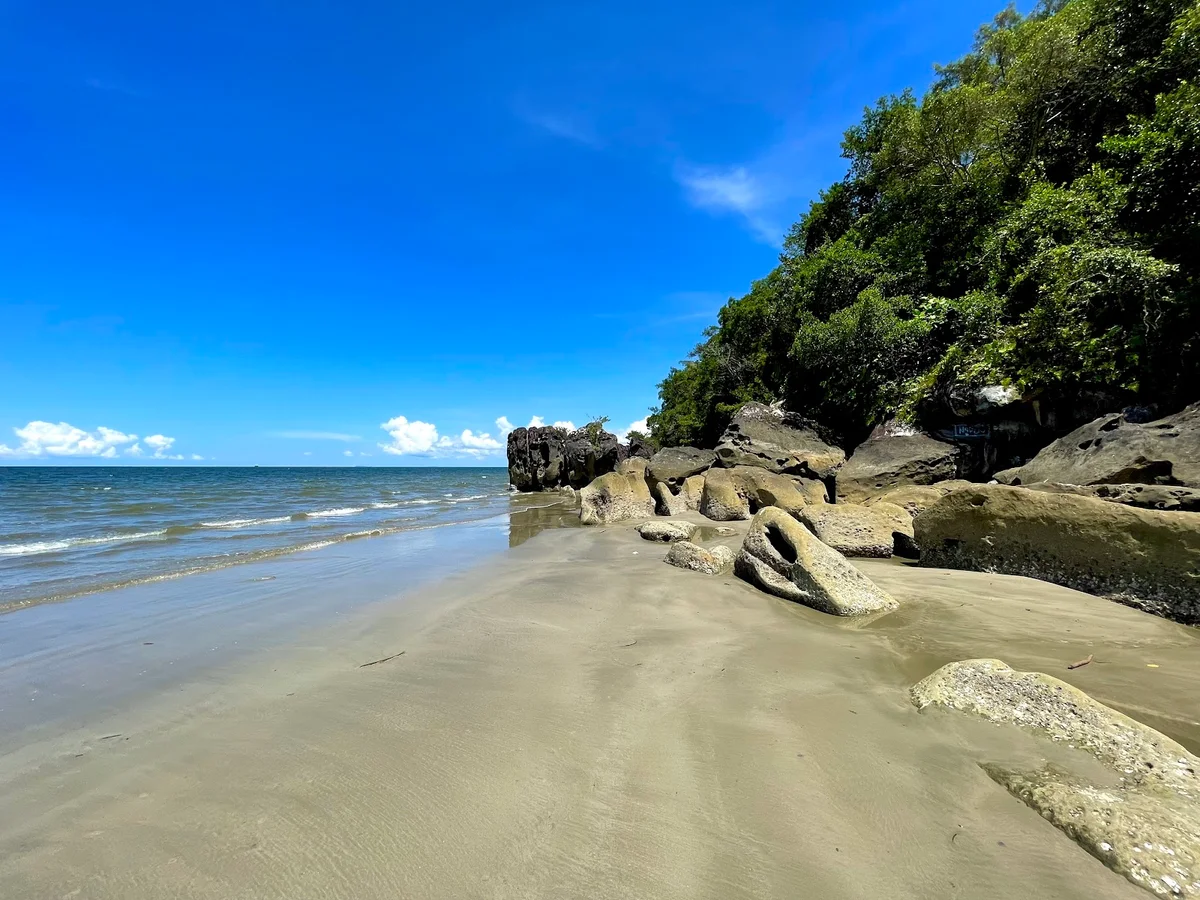Pantai Merintaman Sipitang in Sipitang - Ask AI | mindtrip