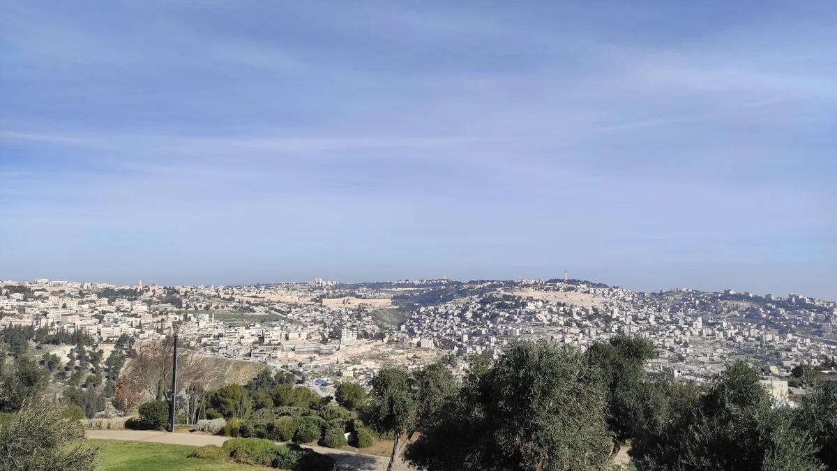 Tayelet Haas Promenade in Jerusalem - Ask AI | mindtrip