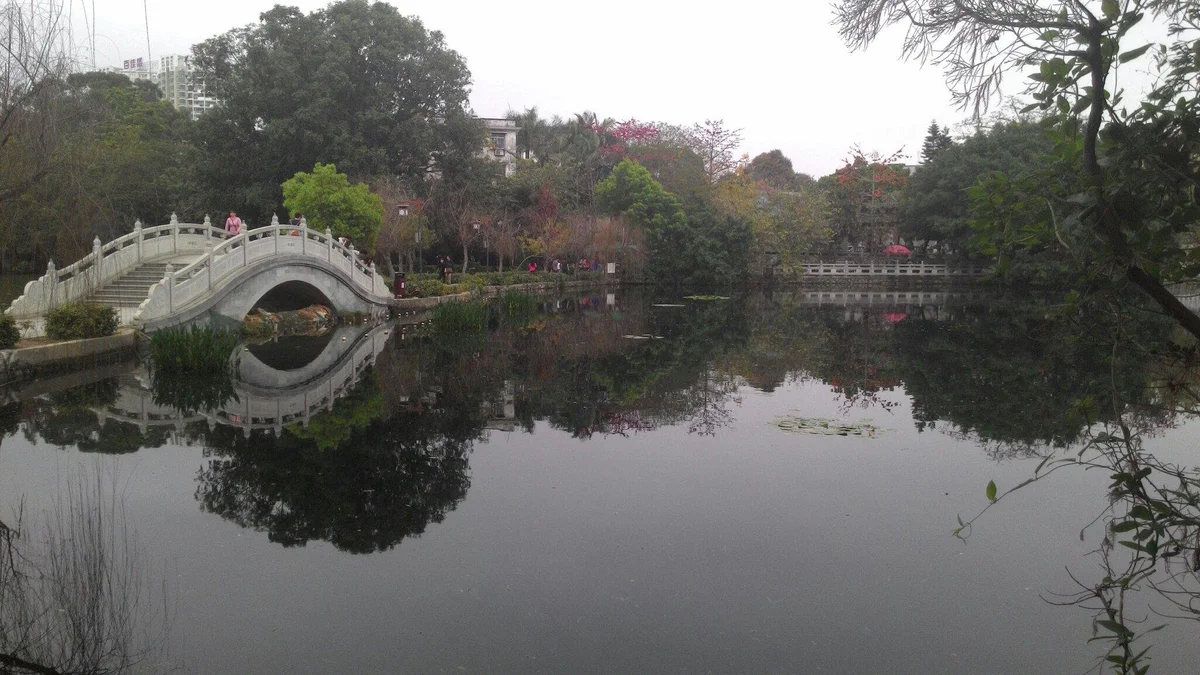 Gongbei Bridge in Huizhou, Guangdong | Ask Anything
