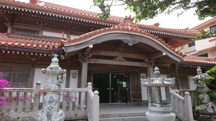 Ankoku-ji Temple in Naha - Ask AI | mindtrip