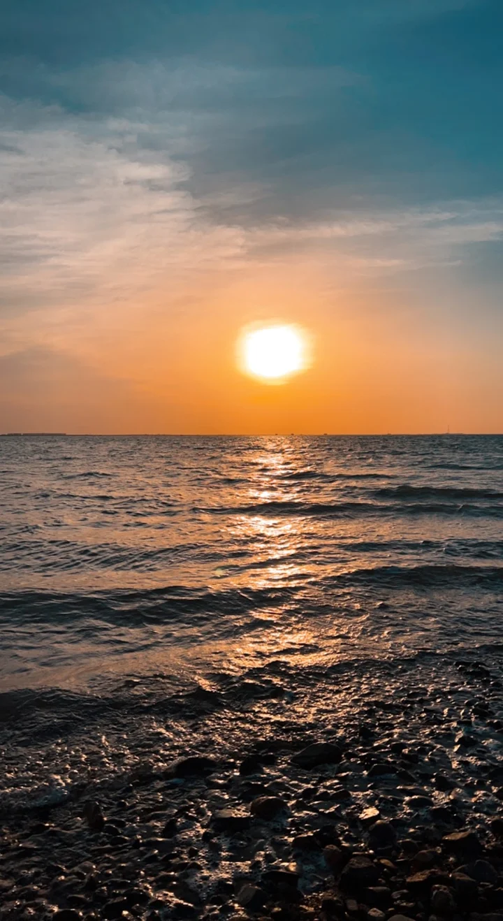 Horse Beach in Dahaban, Makkah Province - Ask AI | mindtrip