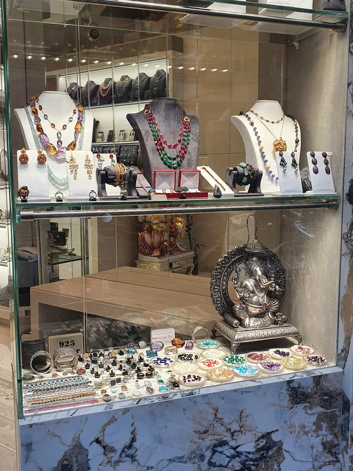 Amar Gems in Mumbai | What to Know Before You Go