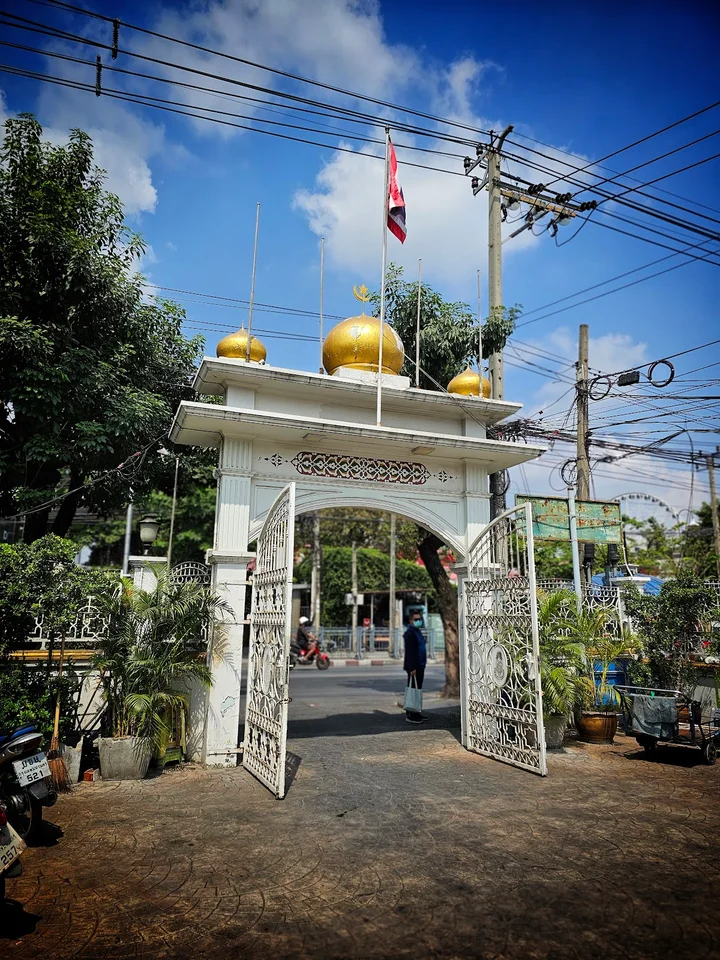Masjid Bang Uthit | مسجد in Bangkok - Ask AI | mindtrip