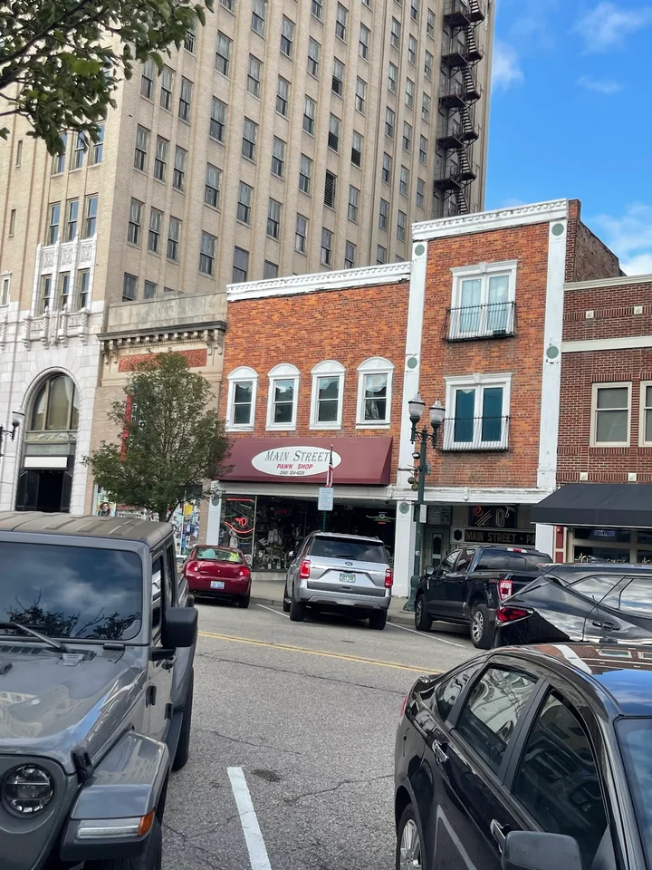 Main Street Pawn Shop in Pontiac, Michigan | Ask Anything