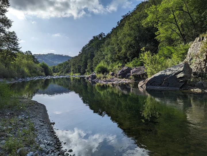 Fiume Vara in Carro, Liguria - Ask AI | mindtrip