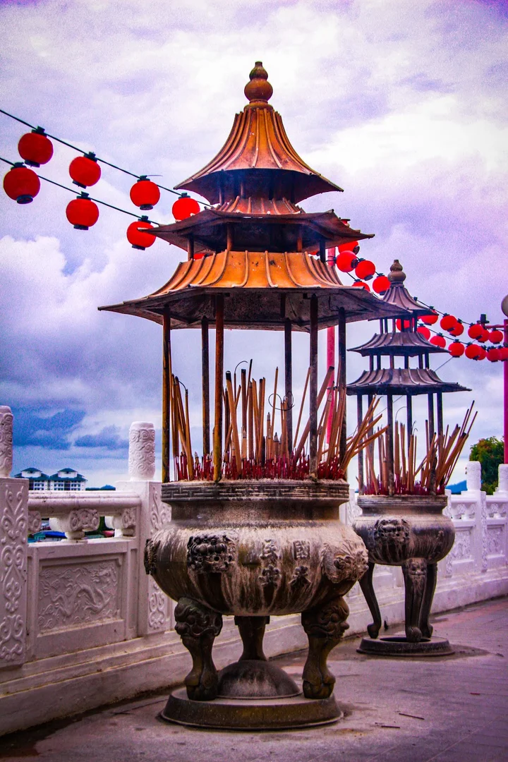 Kuil Ching San Yan in Kuching, Sarawak - Ask AI | mindtrip