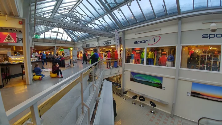 AMFI Pyramiden in Tromsø, Troms - Ask AI | mindtrip