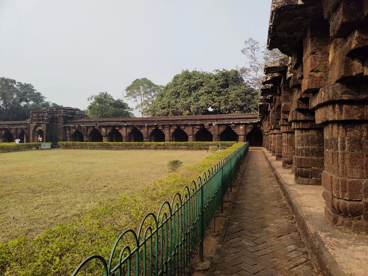 Kurumbera Fort in Keshiary, West Bengal - Ask AI | mindtrip