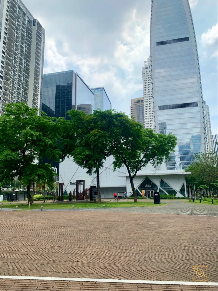 BGC Arts Center in Makati, Luzon - Ask AI | mindtrip