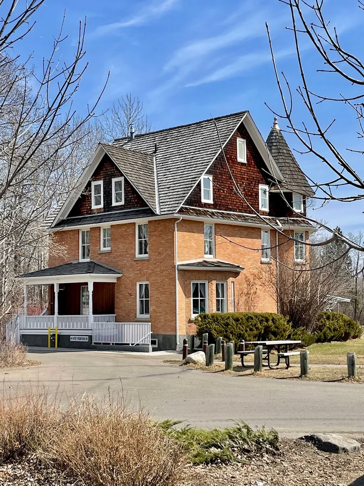 Cronquist Tea House in Red Deer | What to Know Before You Go