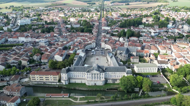 Château Stanislas in Commercy | What to Know Before You Go