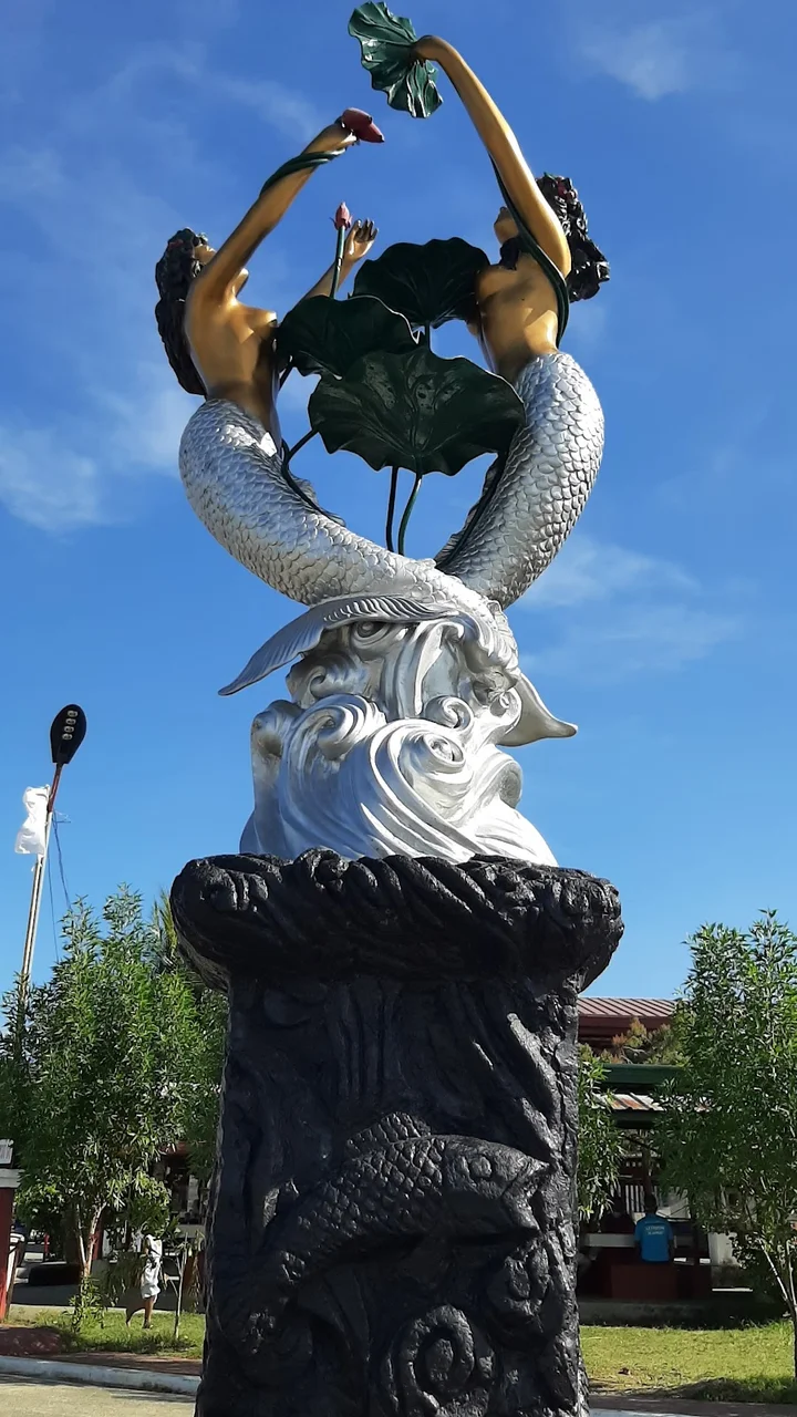Twin Mermaid Statue in Angono, Calabarzon | Ask Anything