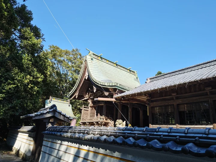 Yasaka-Tomiku Shrine | What to Know Before You Go