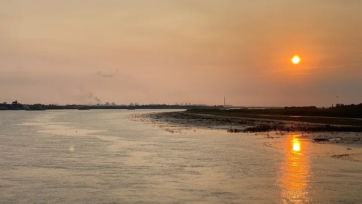 Magdalla Bridge/ONGC Bridge in Surat, Gujarat | Ask Anything