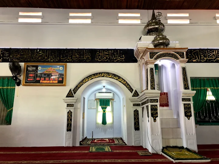 Masjid Jamik Kota Bengkulu in Bengkulu - Ask AI | mindtrip