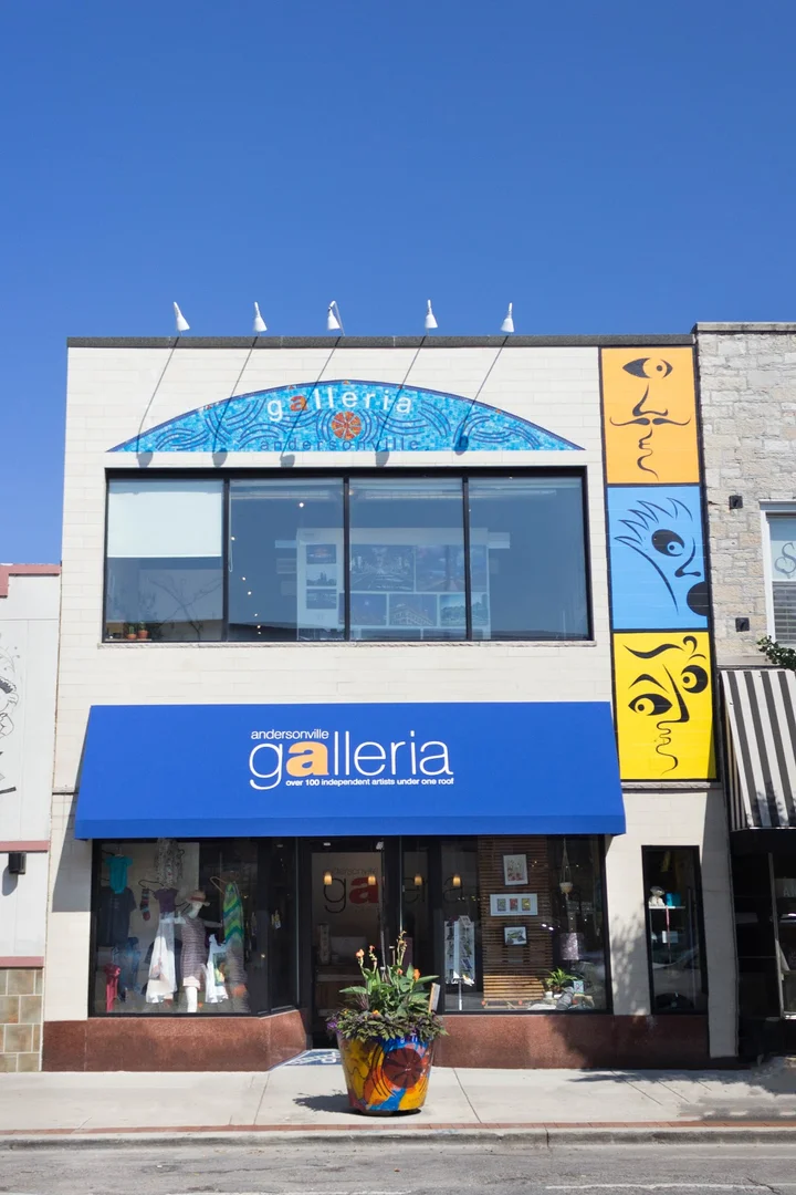 Andersonville Galleria in Chicago - Ask AI | mindtrip