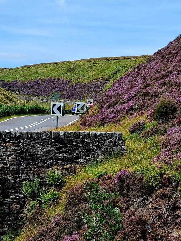 Snake Pass in Glossop, Derbyshire - Ask AI | mindtrip